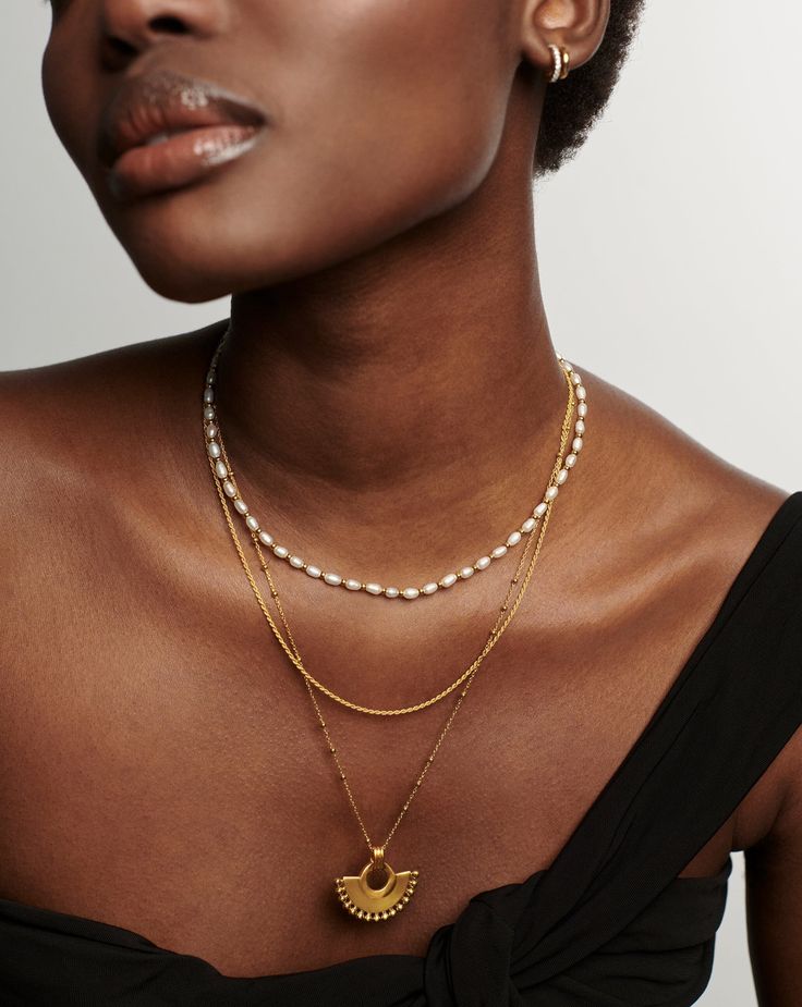 The Art of Mindful Adornment: Using Jewelry as a Tool for Self-Express ...